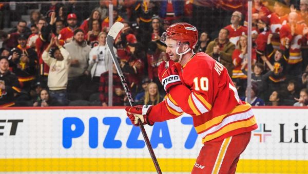GM Craig Conroy Praises Huberdeau’s Confidence and Calgary’s Playoff Push