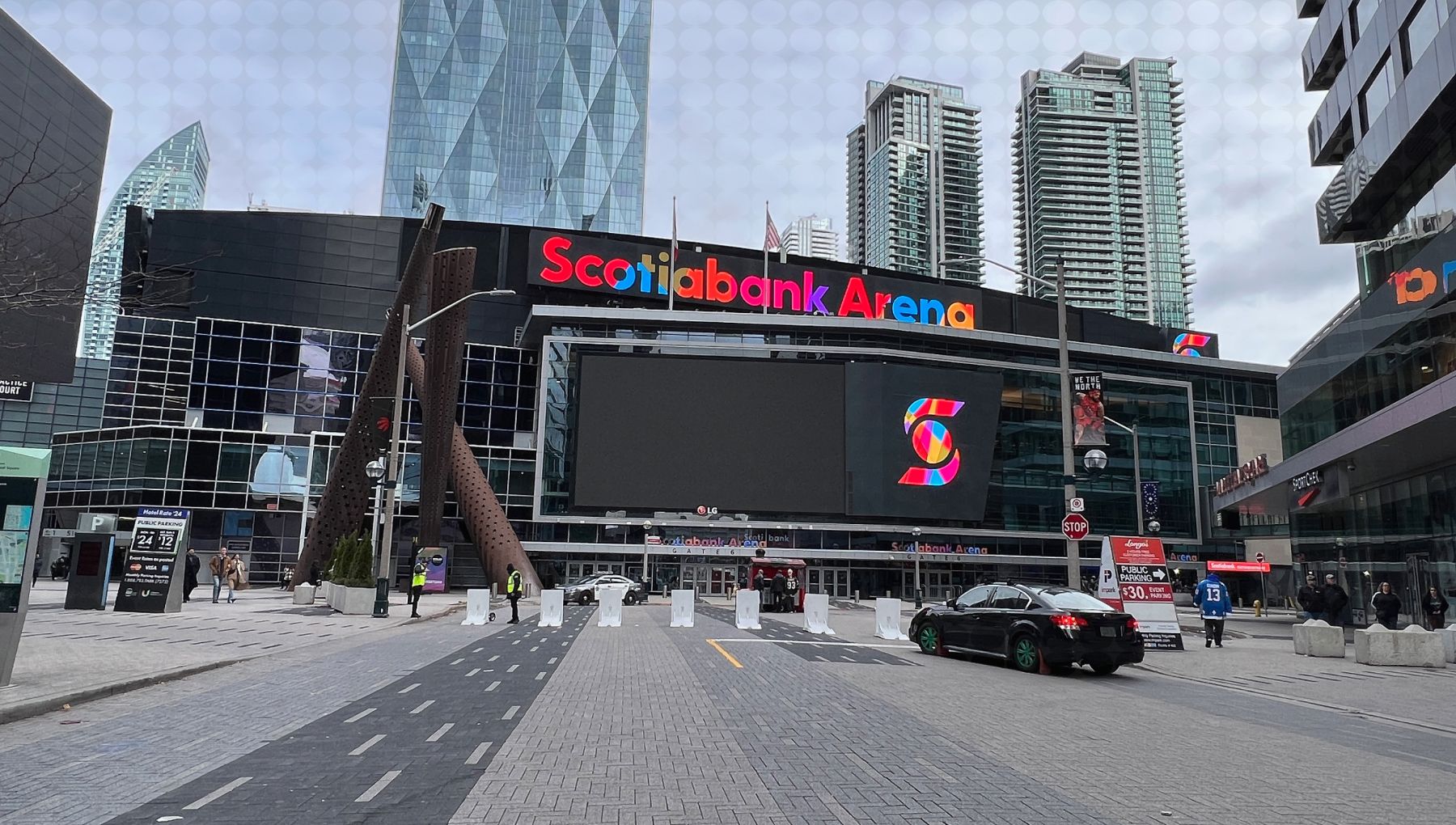 Canadian NHL Arenas: Capacities, Name Changes, Team Identity
